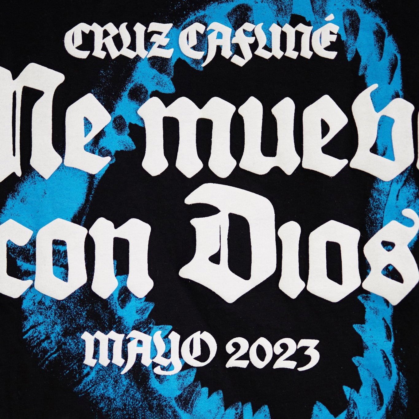 cruz cafune - ME MUEVO CON DIOS | MÉCÈN PREMIUM TEE | LIMITED EDITION ...